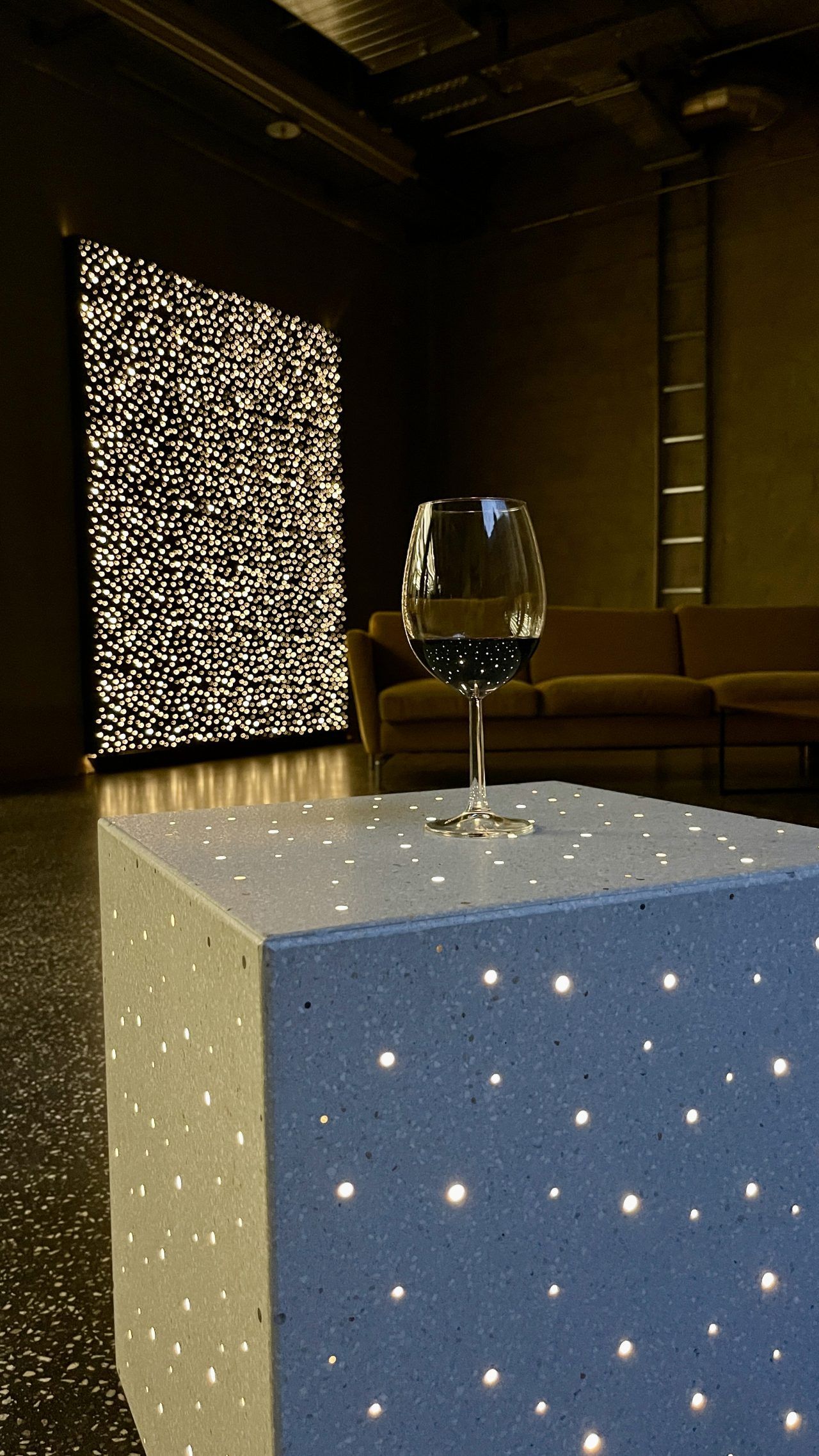 Radiant Elegance for special Spaces – LUCEM Starlight Cubes – Lucem GmbH